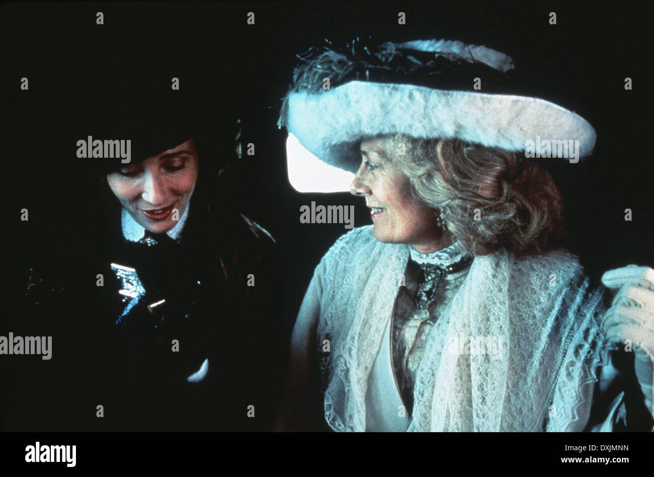 Emma thompson howards end hi-res stock photography and images - Alamy