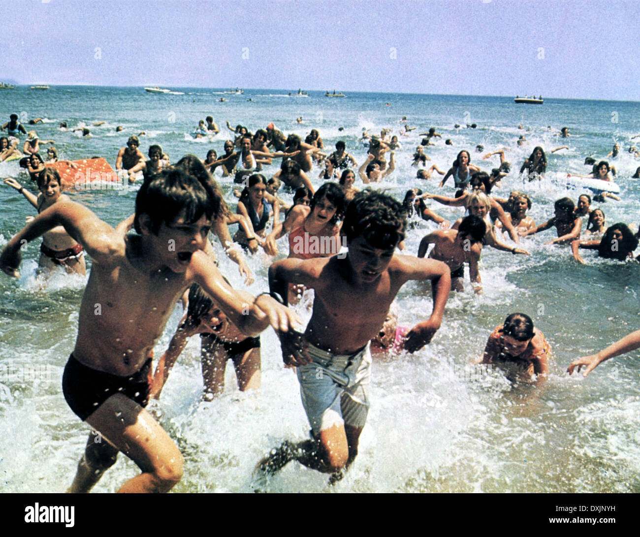 Jaws movie hi-res stock photography and images - Alamy