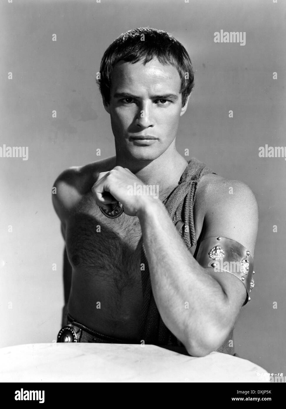 Julius caesar 1953 brando Black and White Stock Photos & Images - Alamy