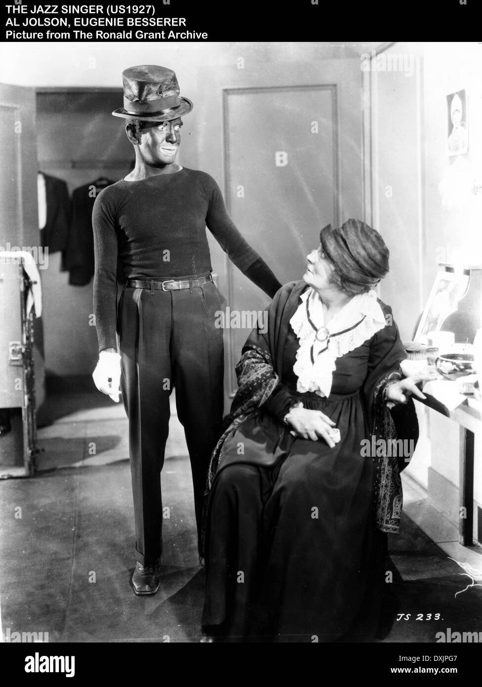 Al jolson the jazz singer hi-res stock photography and images - Alamy