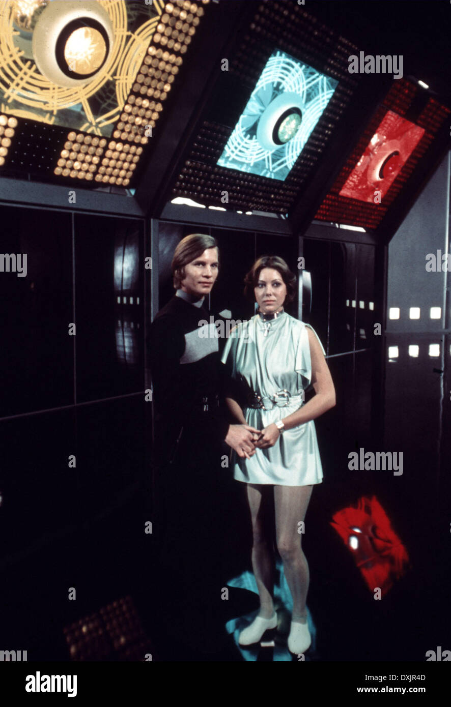 Jenny agutter logan's run hi-res stock photography and images - Alamy