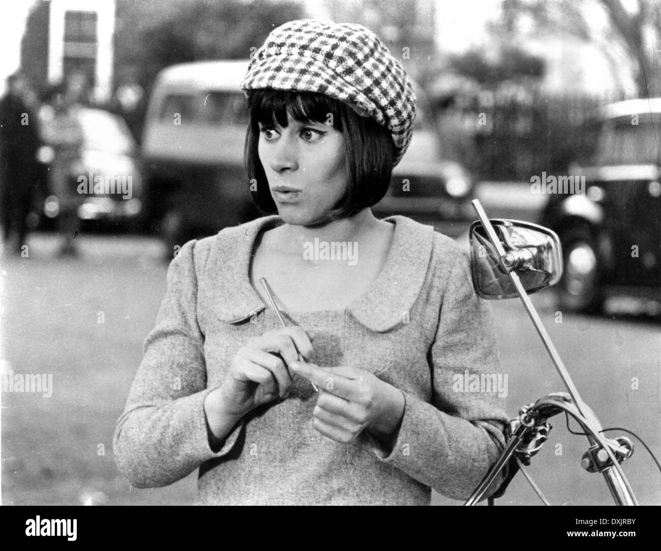 The knack and how to get it 1965 hi-res stock photography and images ...