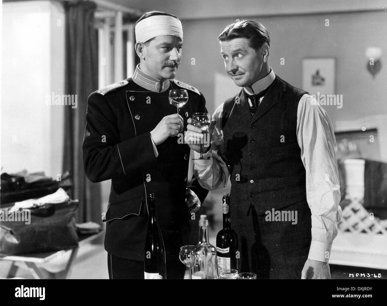 THE LIFE AND DEATH OF COLONEL BLIMP Stock Photo - Alamy