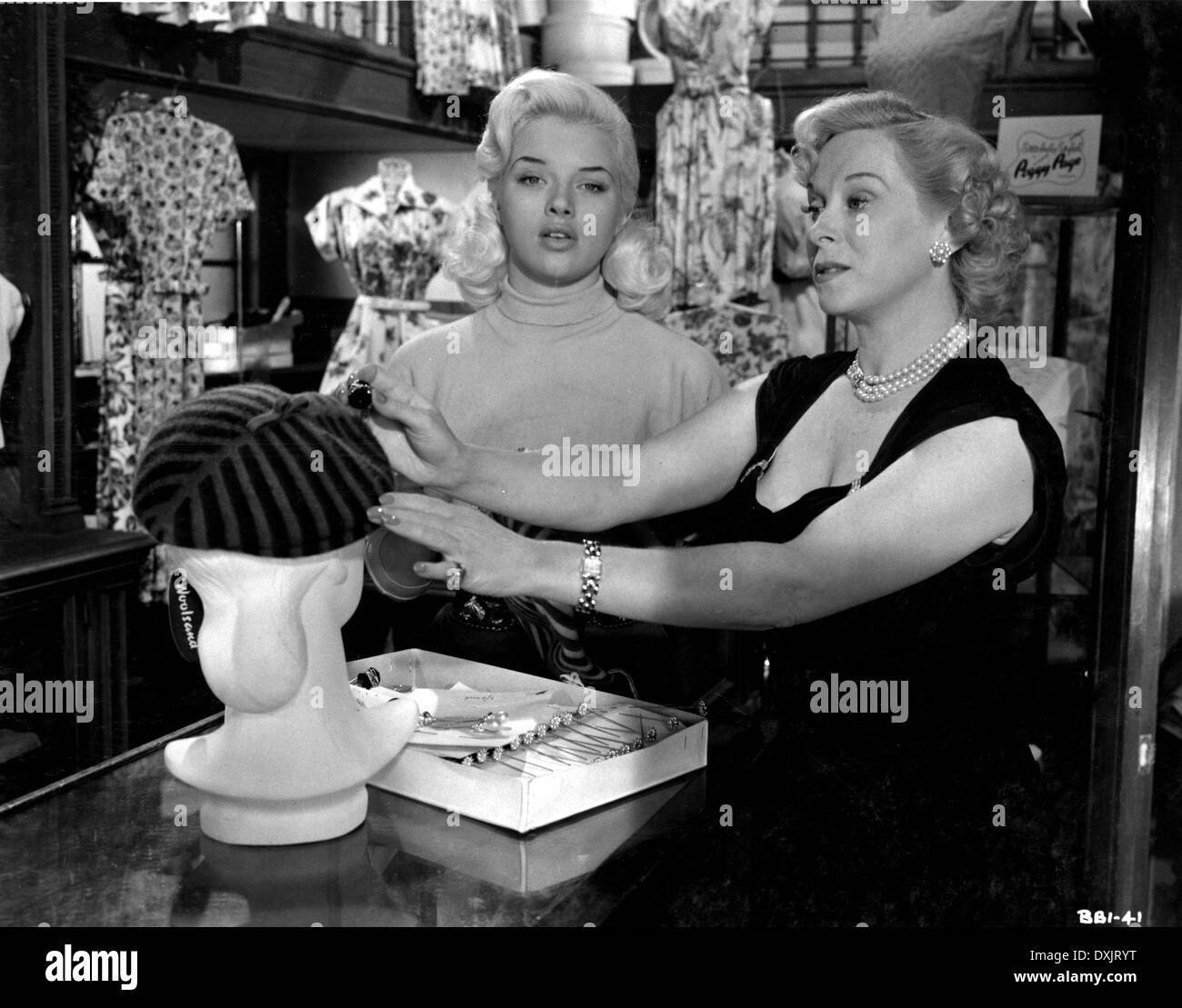 Farthings hi-res stock photography and images - Alamy