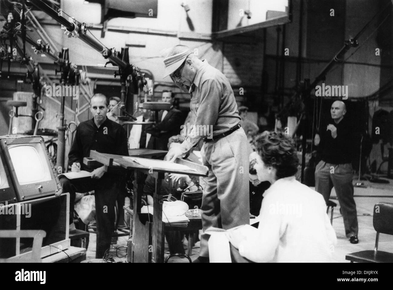 THE KING AND I (US1956) ALFRED NEWMAN, CONDUCTOR AND MUSIC S Stock ...