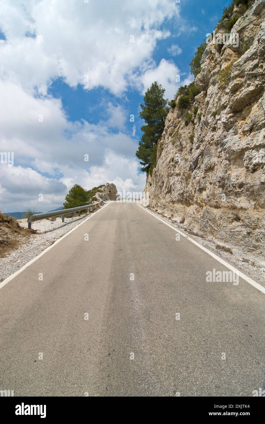 Vanishing point image hi-res stock photography and images - Alamy