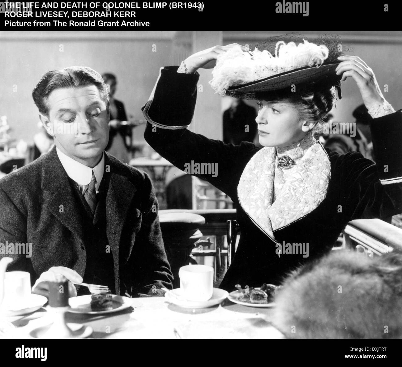 THE LIFE AND DEATH OF COLONEL BLIMP Stock Photo - Alamy