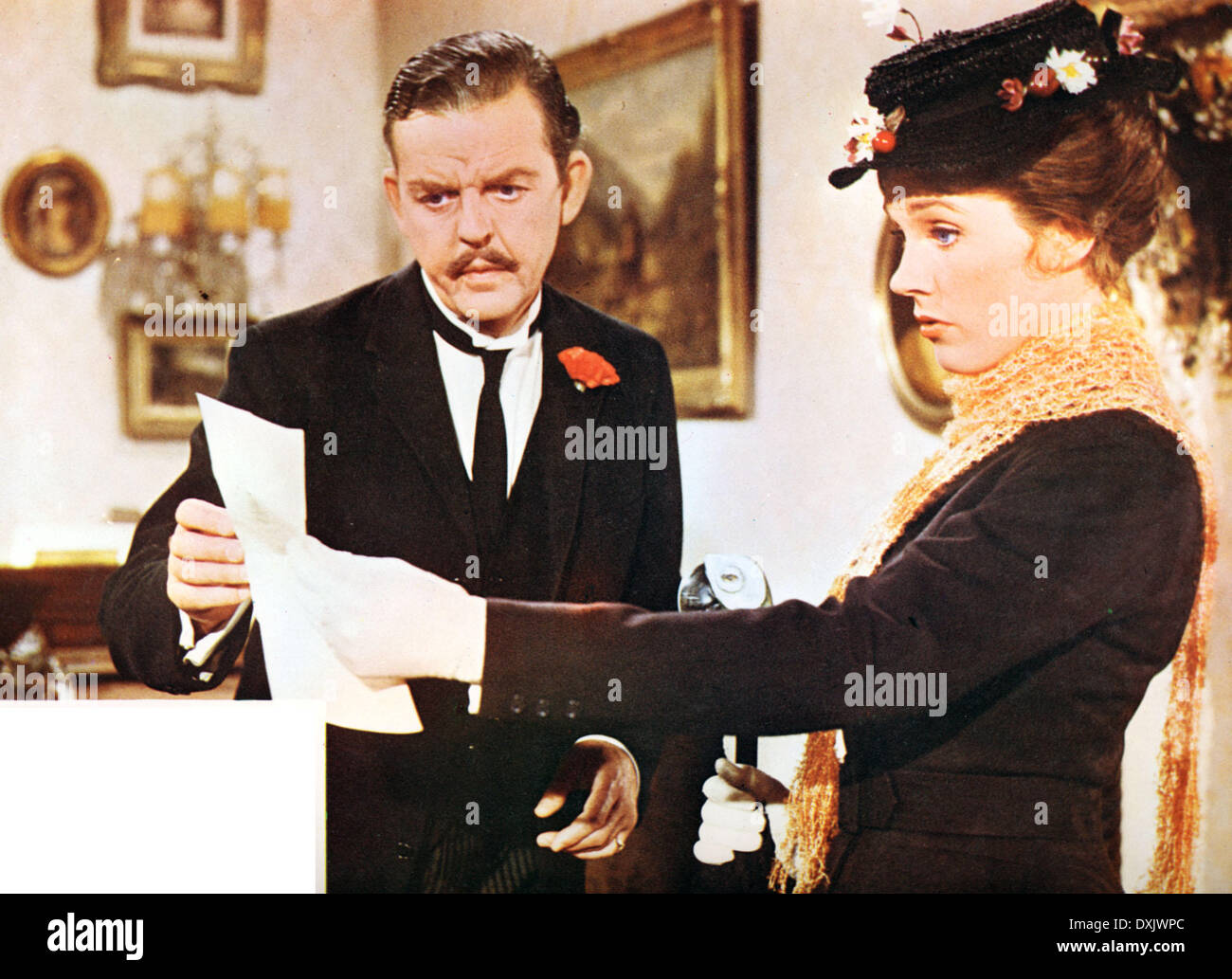 Mary poppins 1964 walt disney hi-res stock photography and images - Alamy