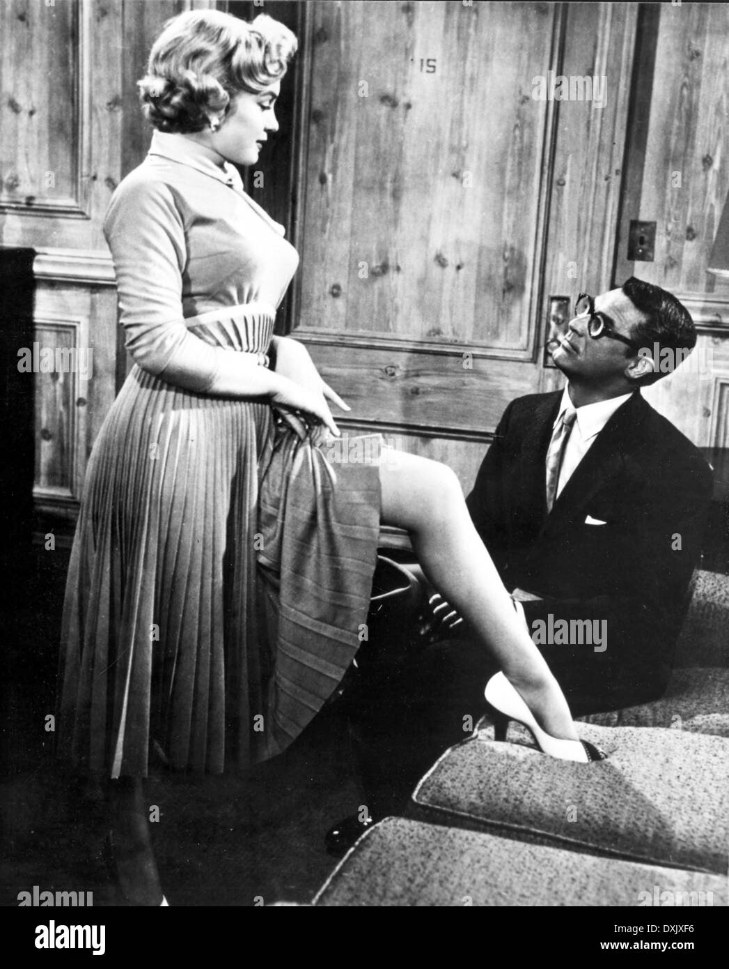 Monkey business 1952 hi-res stock photography and images - Alamy