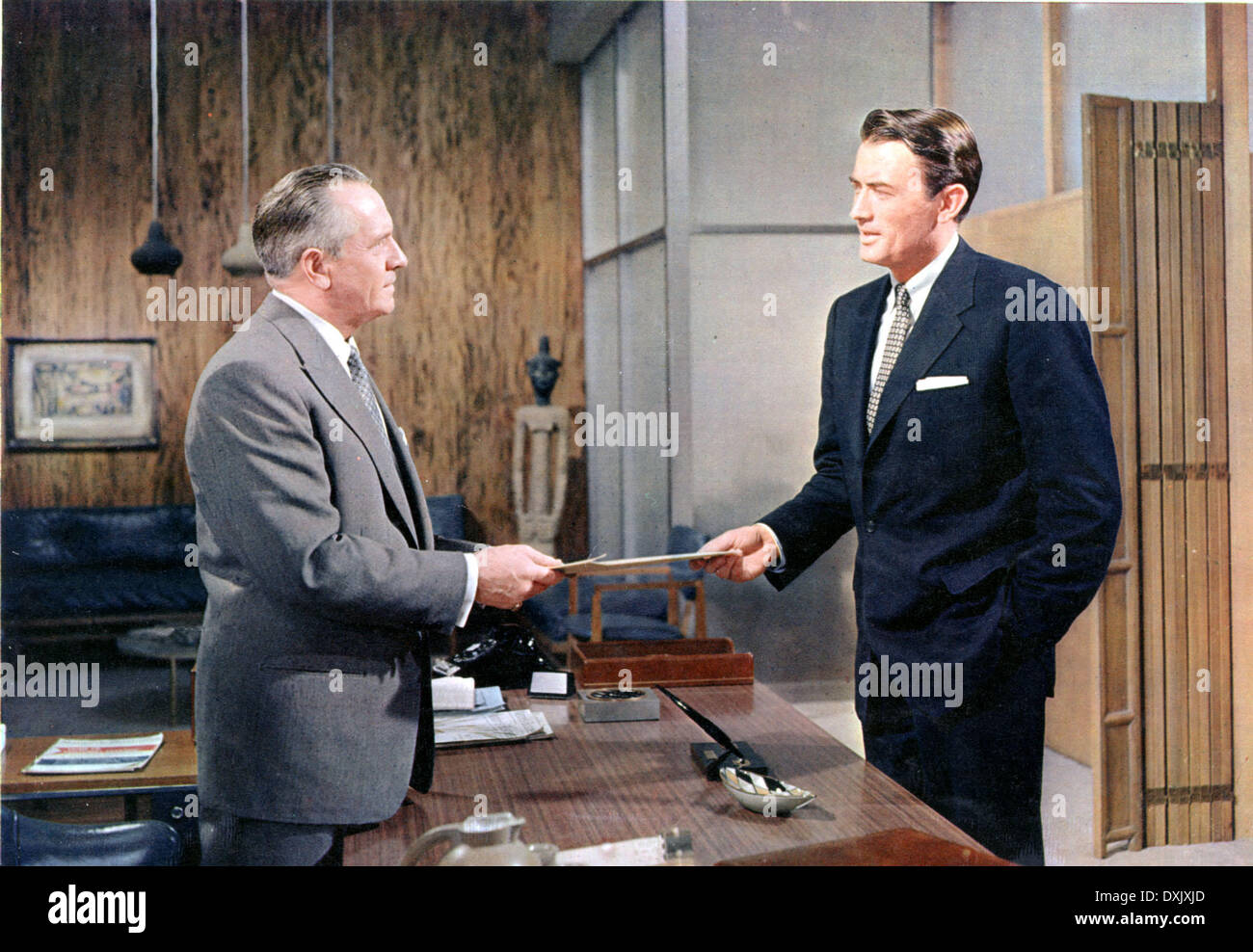 THE MAN IN THE GREY FLANNEL SUIT Stock Photo - Alamy