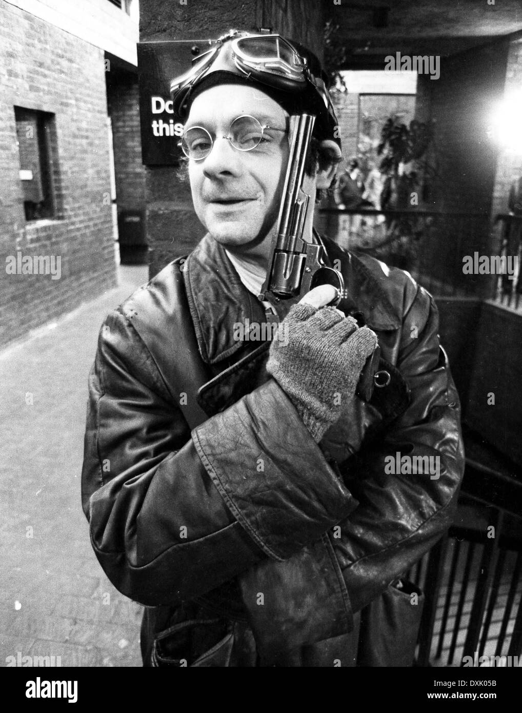 Odd job hi-res stock photography and images - Alamy