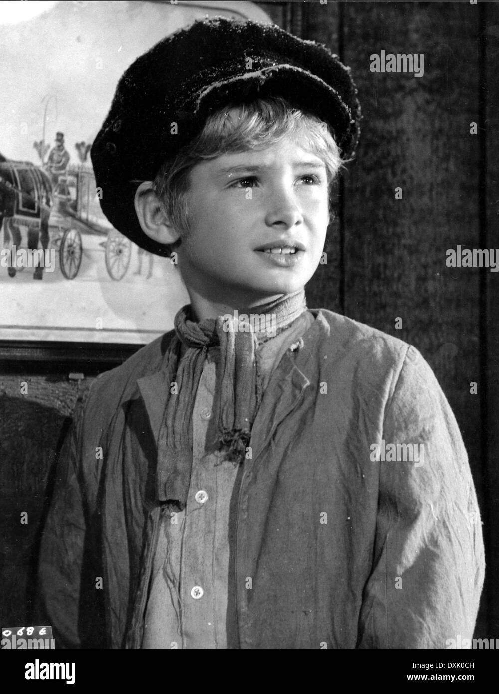 Oliver 1968 mark lester hi-res stock photography and images - Alamy
