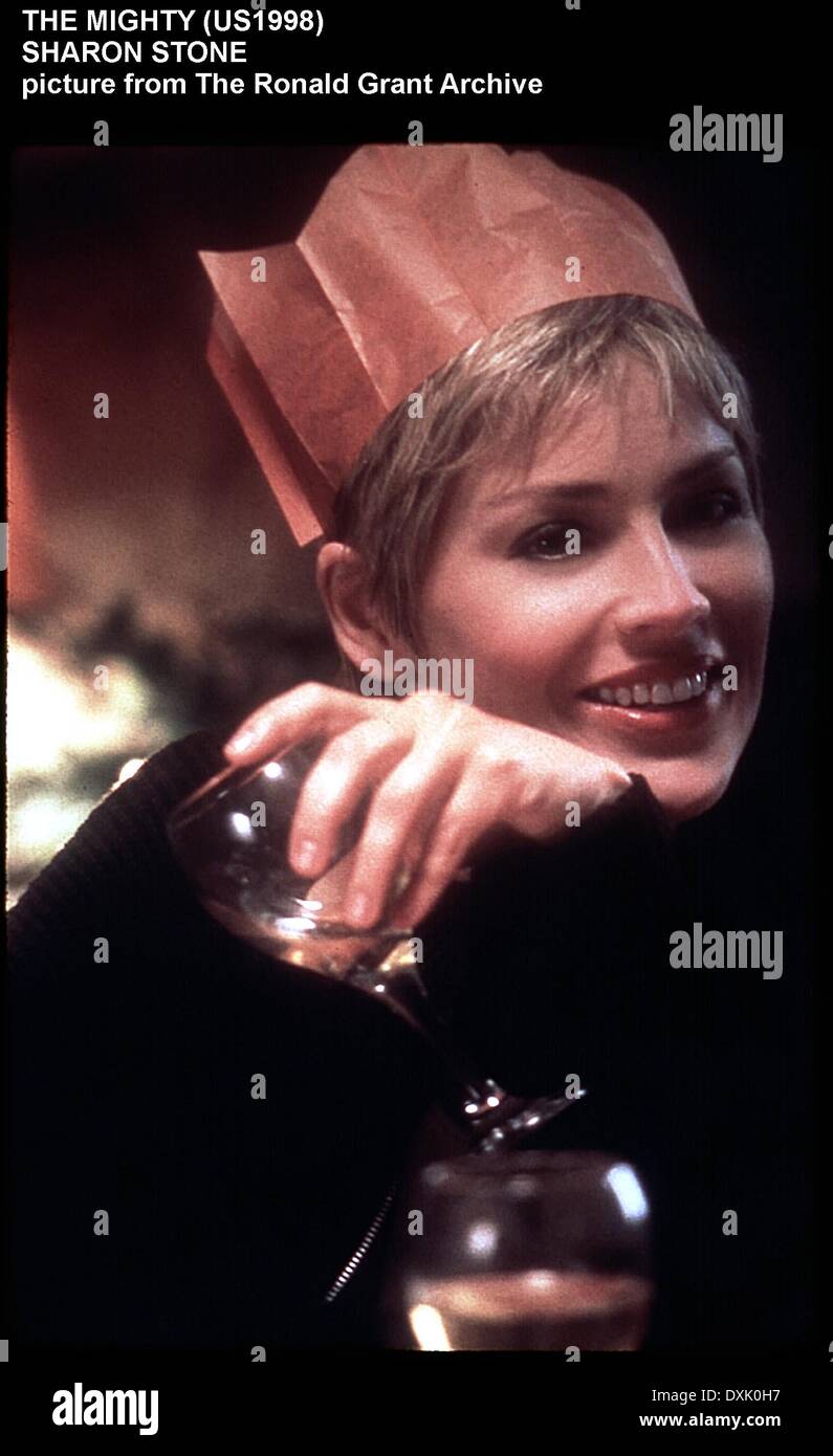 Sharon stone 1998 hi-res stock photography and images - Alamy