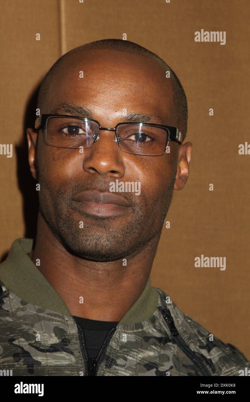 Frank mitch hi-res stock photography and images - Alamy