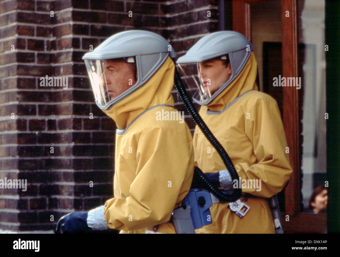 Outbreak 1995 dustin hoffman hi-res stock photography and images - Alamy
