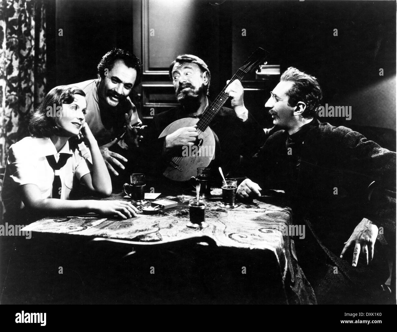 Ninotchka greta garbo Black and White Stock Photos & Images - Alamy