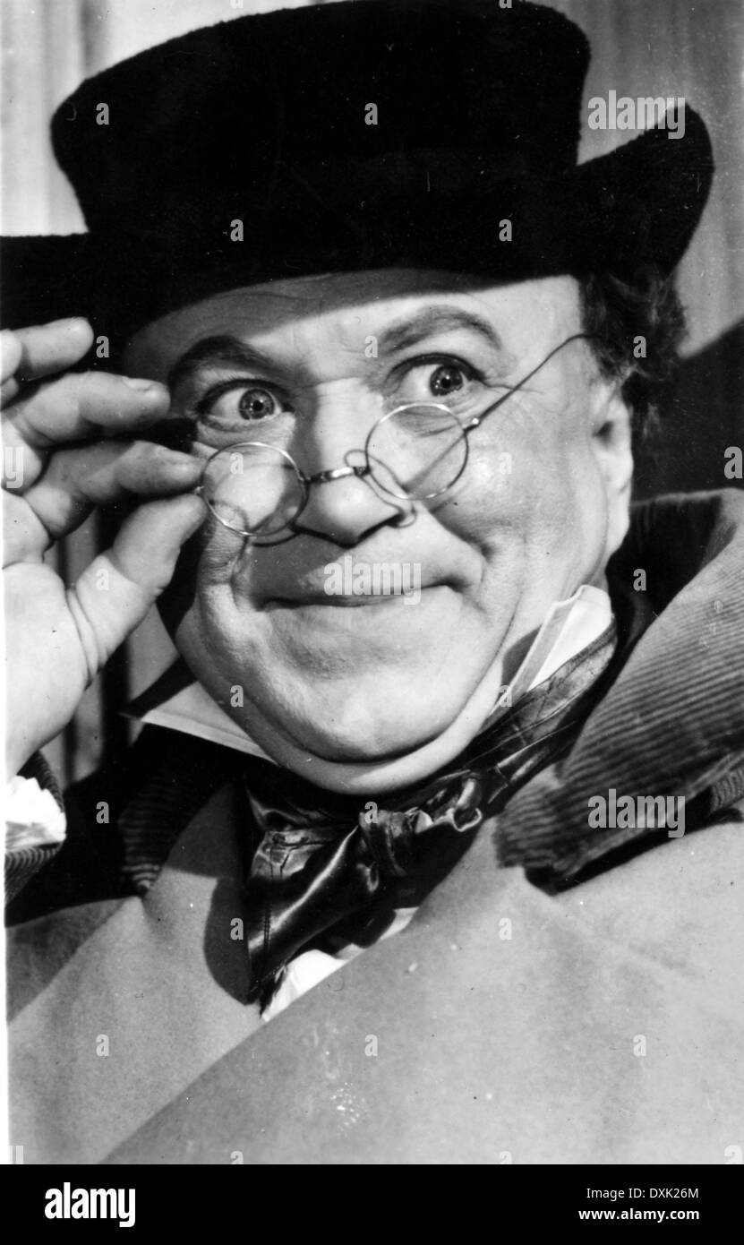 Samuel pickwick hi-res stock photography and images - Alamy