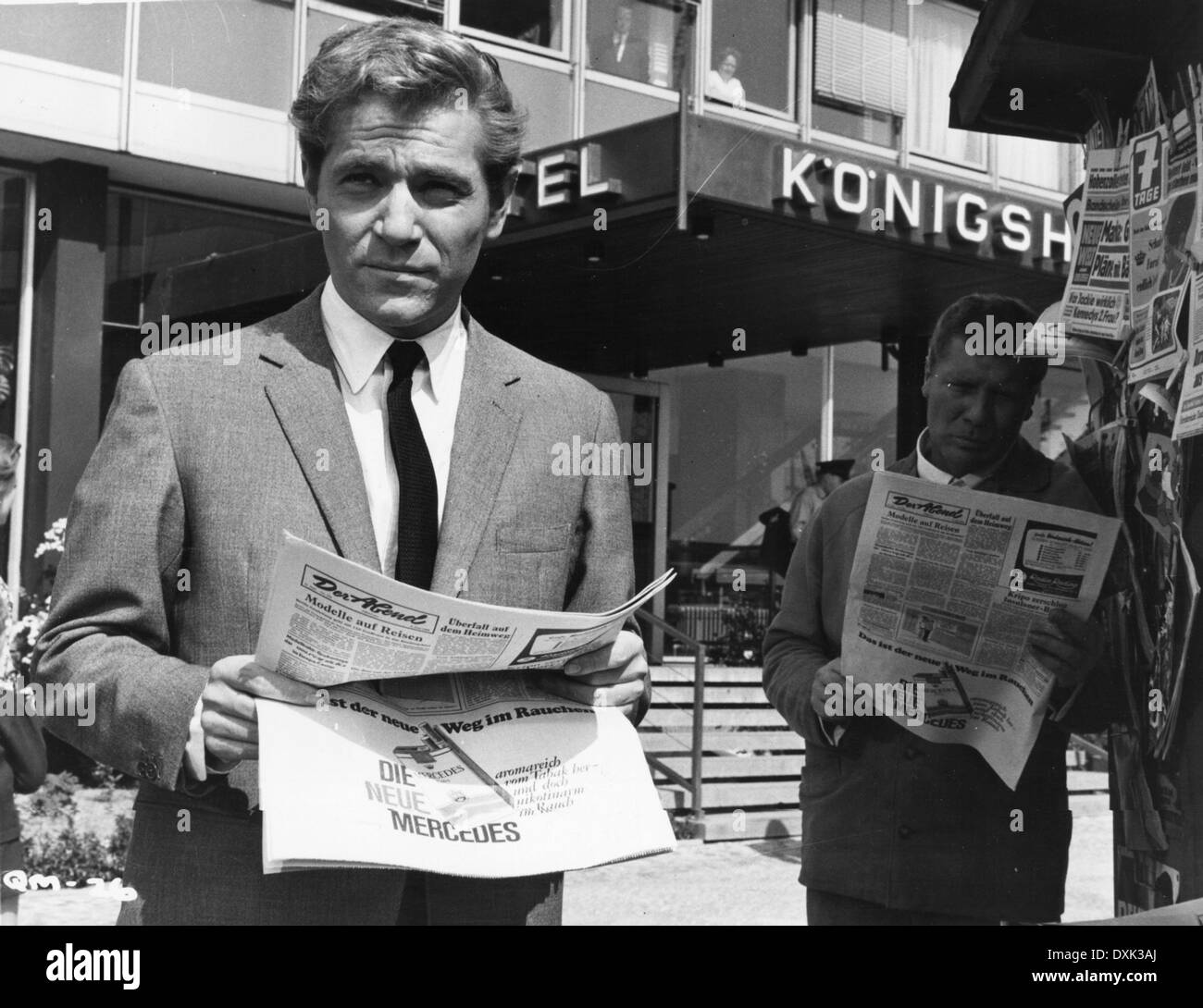 THE QUILLER MEMORANDUM Stock Photo - Alamy