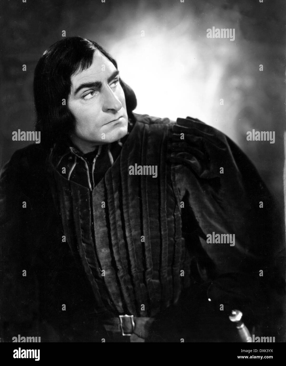 Laurence olivier as richard iii hi-res stock photography and images - Alamy