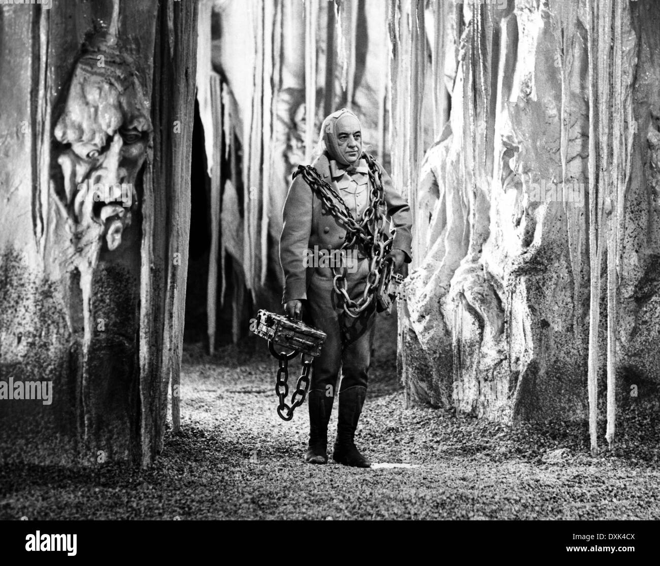 Scrooge 1970 hi-res stock photography and images - Alamy