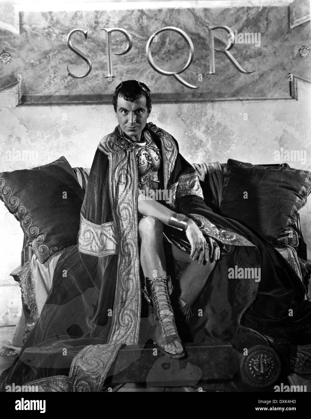 The robe 1953 Black and White Stock Photos & Images - Alamy