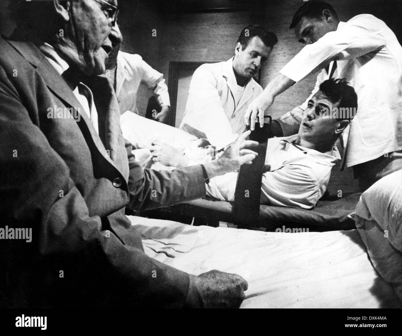 Seconds left hi-res stock photography and images - Alamy