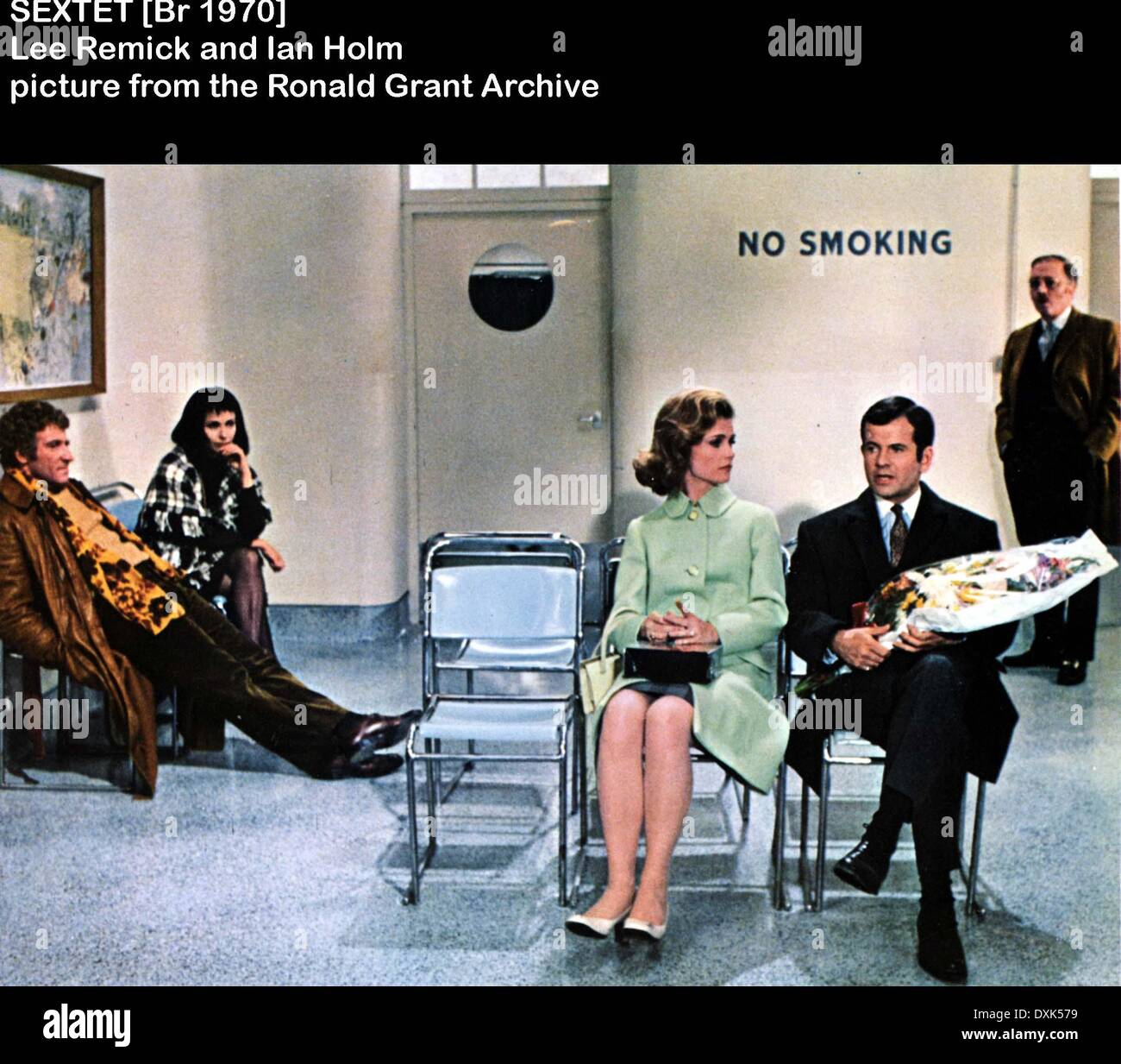 Sextet hi-res stock photography and images - Alamy