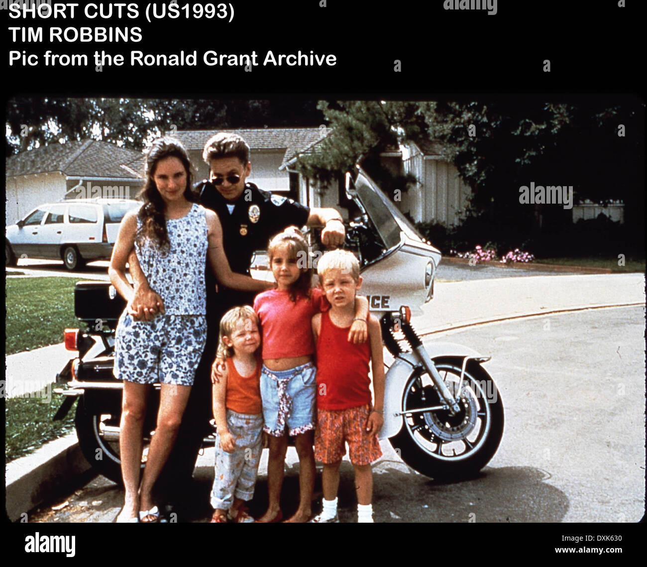 Short cuts 1993 tim robbins hi-res stock photography and images - Alamy