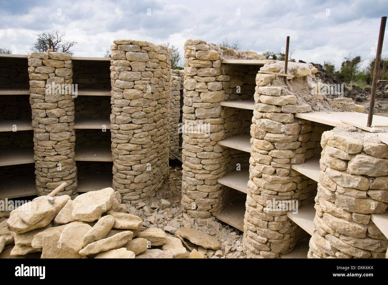 The Long Barrow at All Cannings The first long barrow for a very long ...