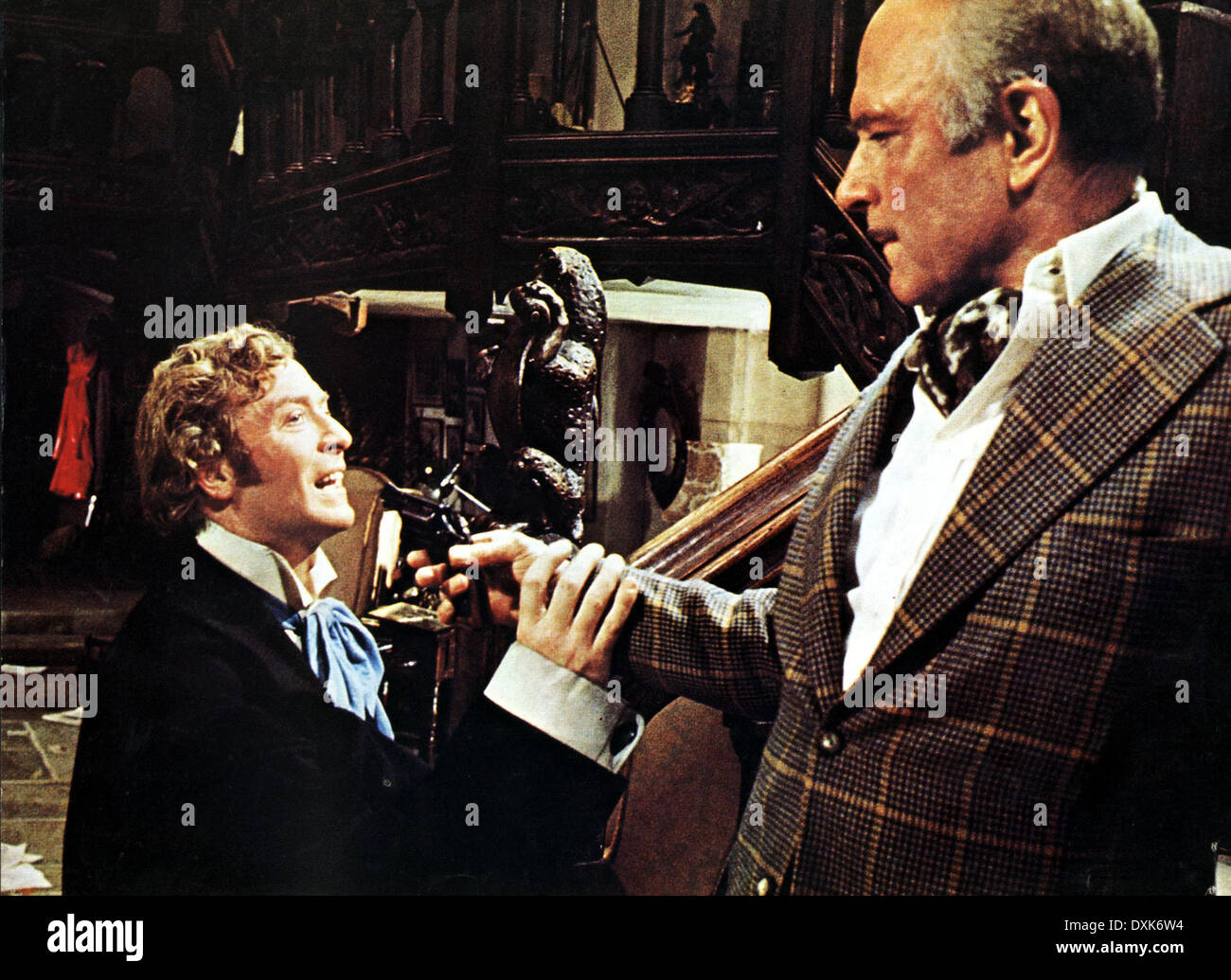 SLEUTH (BR1972) MICHAEL CAINE, LAURENCE OLIVIER Picture from Stock ... SLEUTH (BR1972) MICHAEL CAINE, LAURENCE OLIVIER Picture from Stock ...