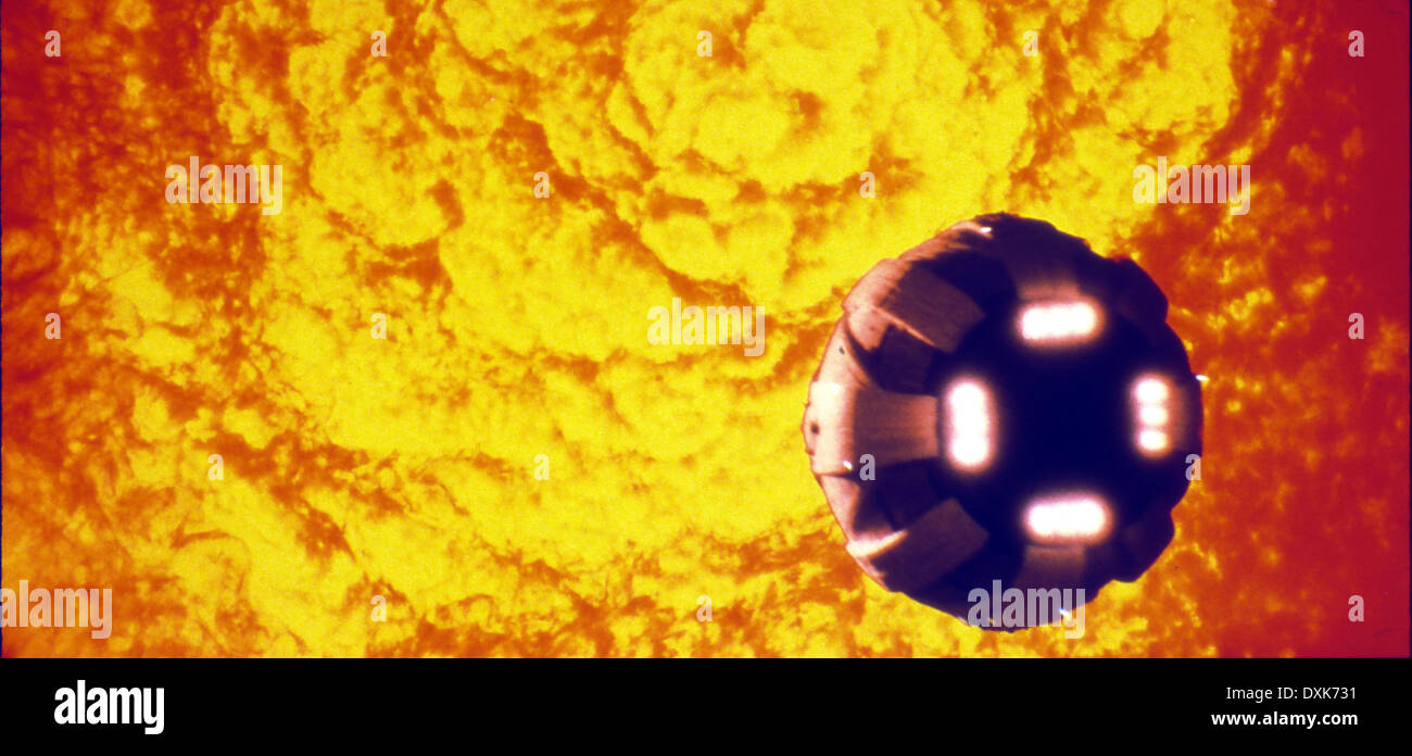 SOLAR CRISIS (US/JAP 1990) PICTURE FROM THE RONALD GRANT AR Stock Photo ...