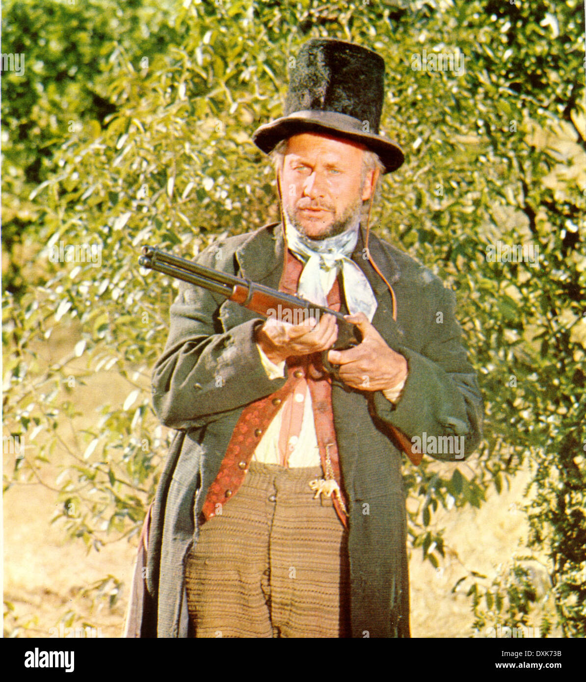 Blue soldier hi-res stock photography and images - Alamy