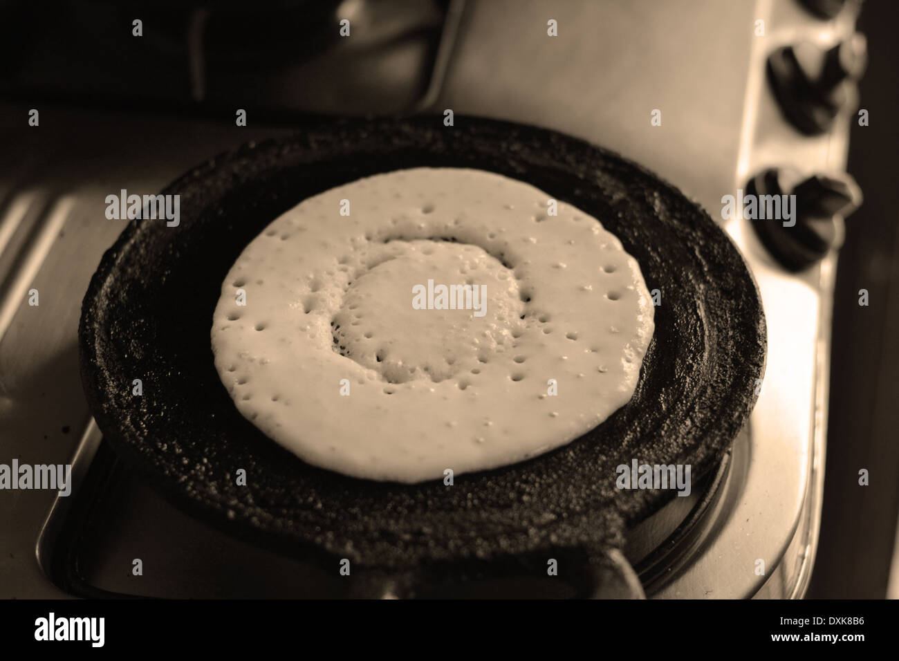 Making dosa hi-res stock photography and images - Alamy