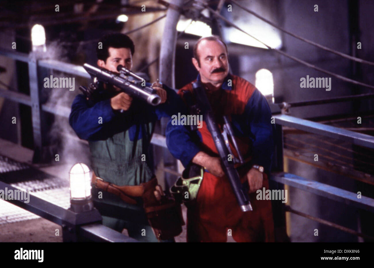 SUPER MARIO BROS. (US1993) BOB HOSKINS AS MARIO MARIO Stock Photo - Alamy