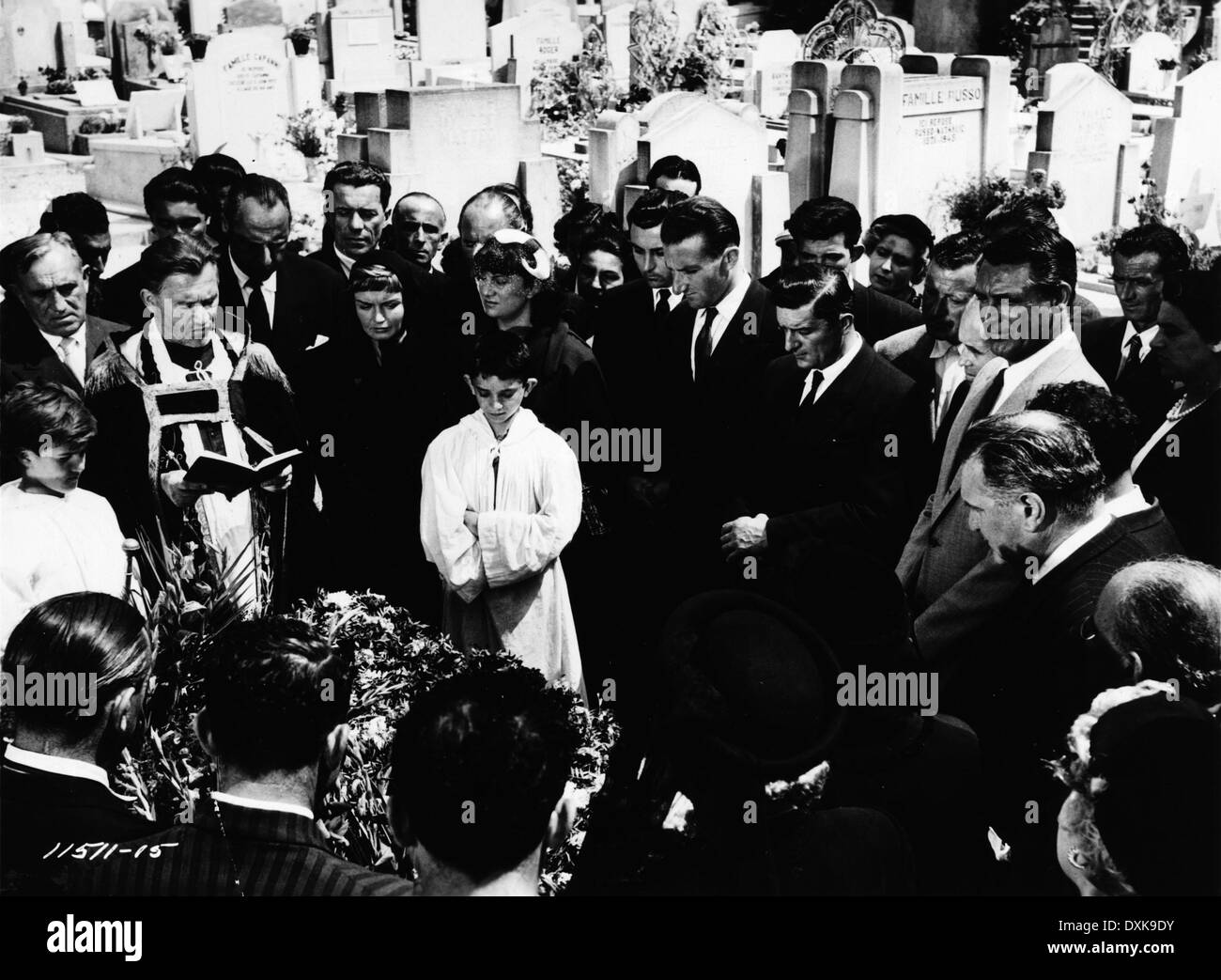 TO CATCH A THIEF Stock Photo - Alamy