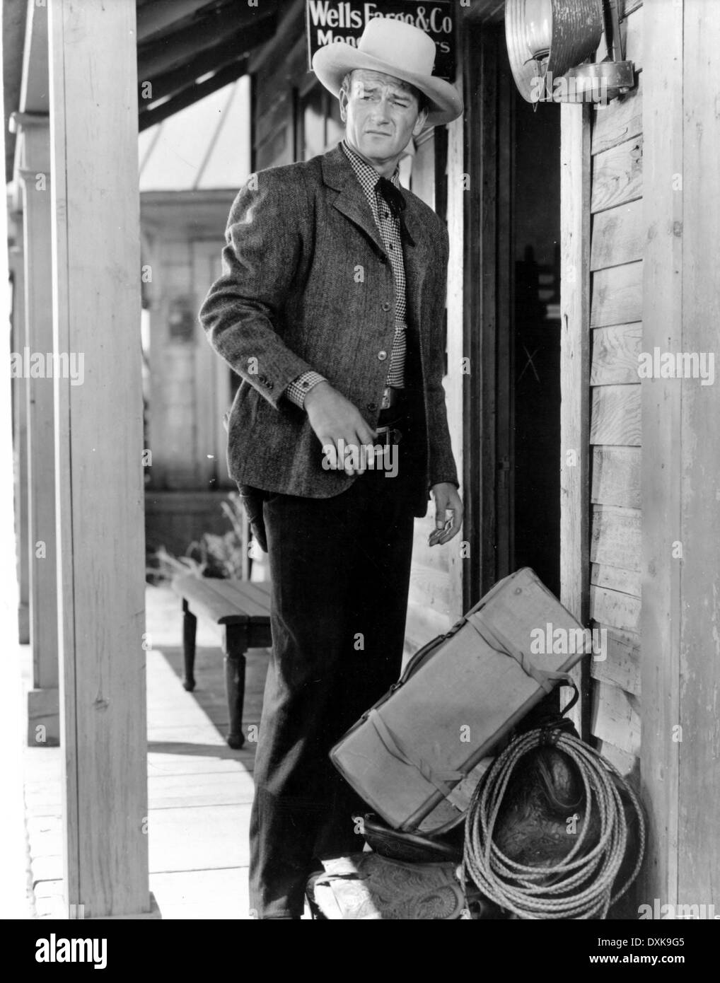 John wayne tall in saddle hi-res stock photography and images - Alamy