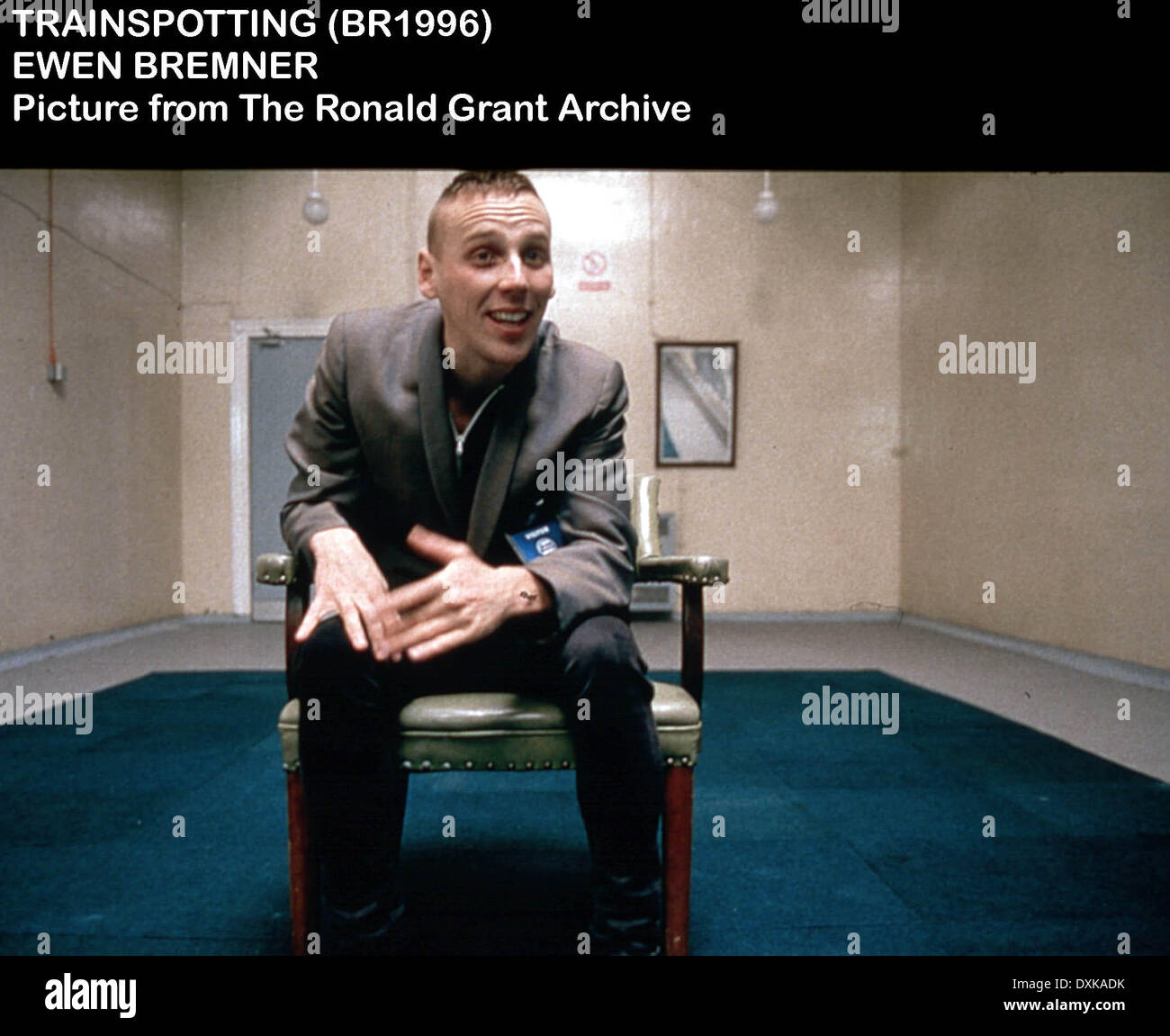 Trainspotting 1996 ewen bremner hi-res stock photography and images - Alamy