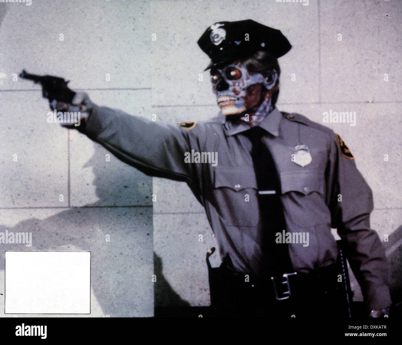 They live 1988 hi-res stock photography and images - Alamy