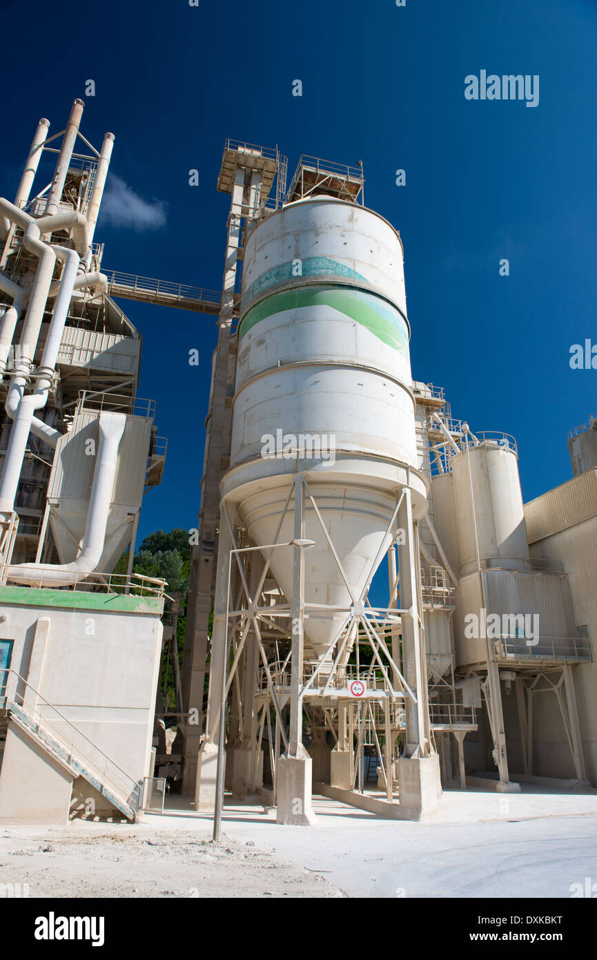 Industry factory works manufactory hi-res stock photography and images ...