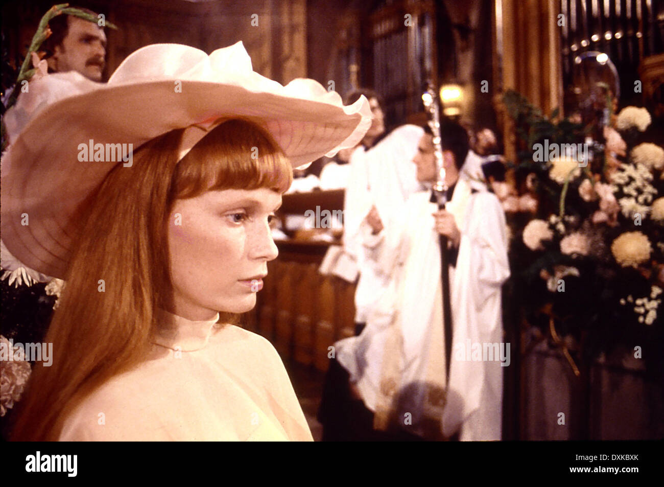 Mia farrow wedding hi-res stock photography and images - Alamy