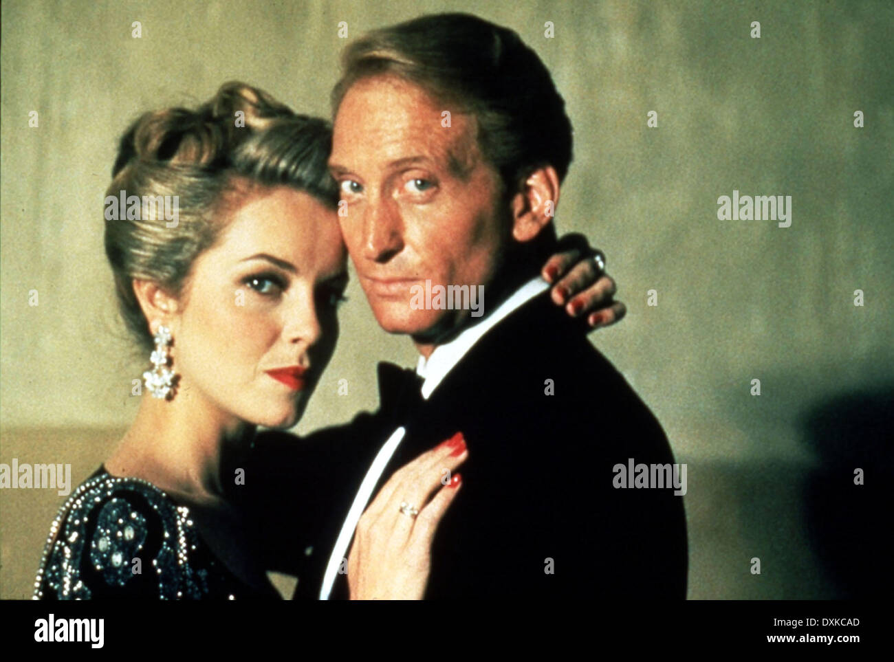 White mischief charles dance hi-res stock photography and images - Alamy