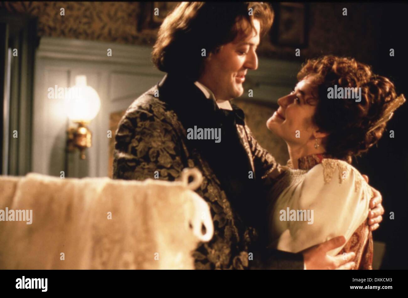 Stephen fry wilde 1997 hi-res stock photography and images - Alamy Stephen fry wilde 1997 hi-res stock photography and images - Alamy