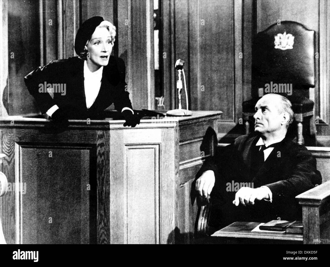 Witness for prosecution hi-res stock photography and images - Alamy