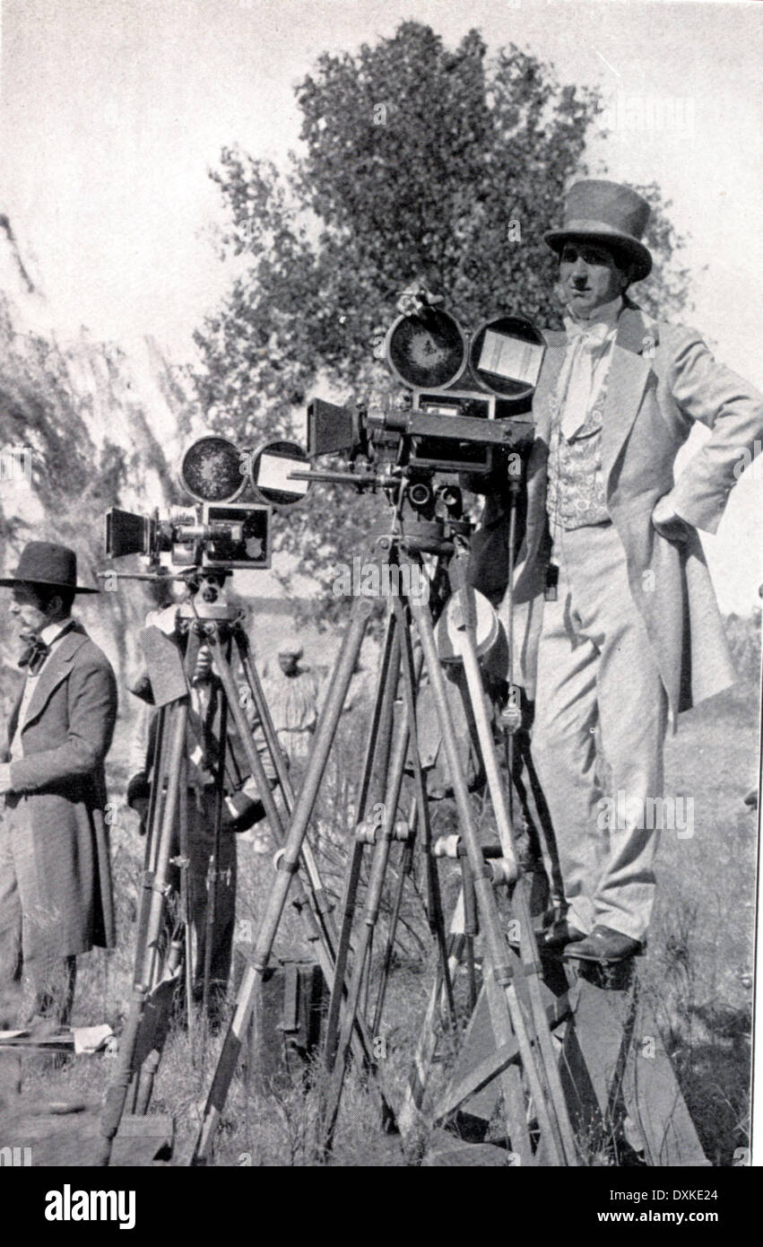 Uncle toms cabin silent film hi-res stock photography and images - Alamy