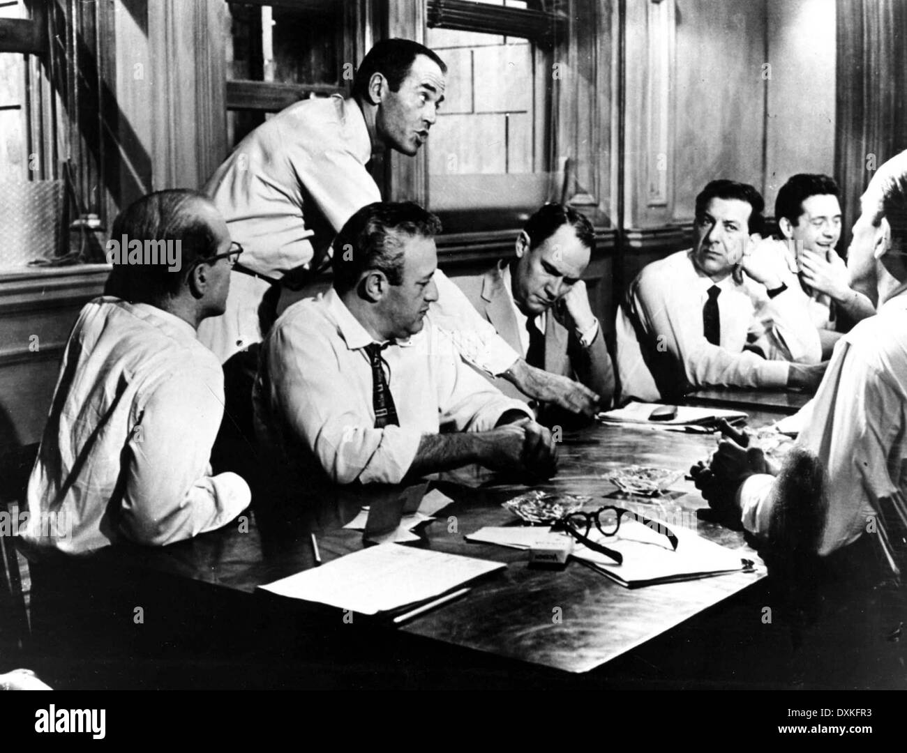 12 angry men hi-res stock photography and images - Alamy