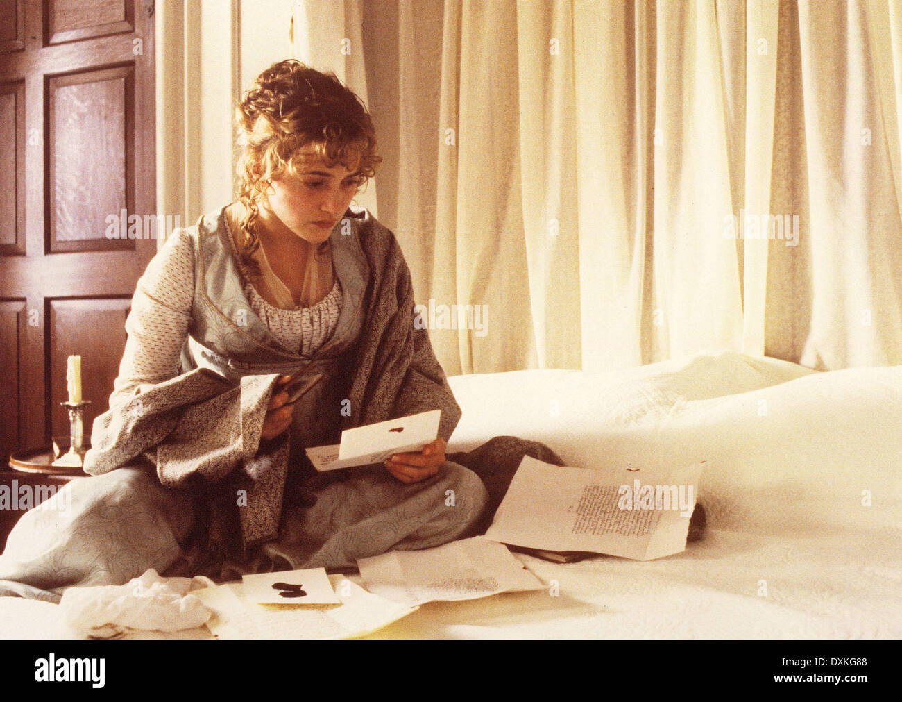 Sense sensibility 1995 emma thompson hi-res stock photography and ...