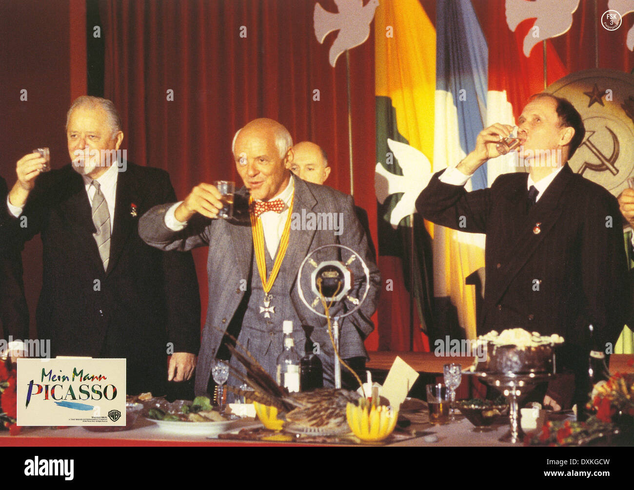 Surviving picasso 1996 hi-res stock photography and images - Alamy