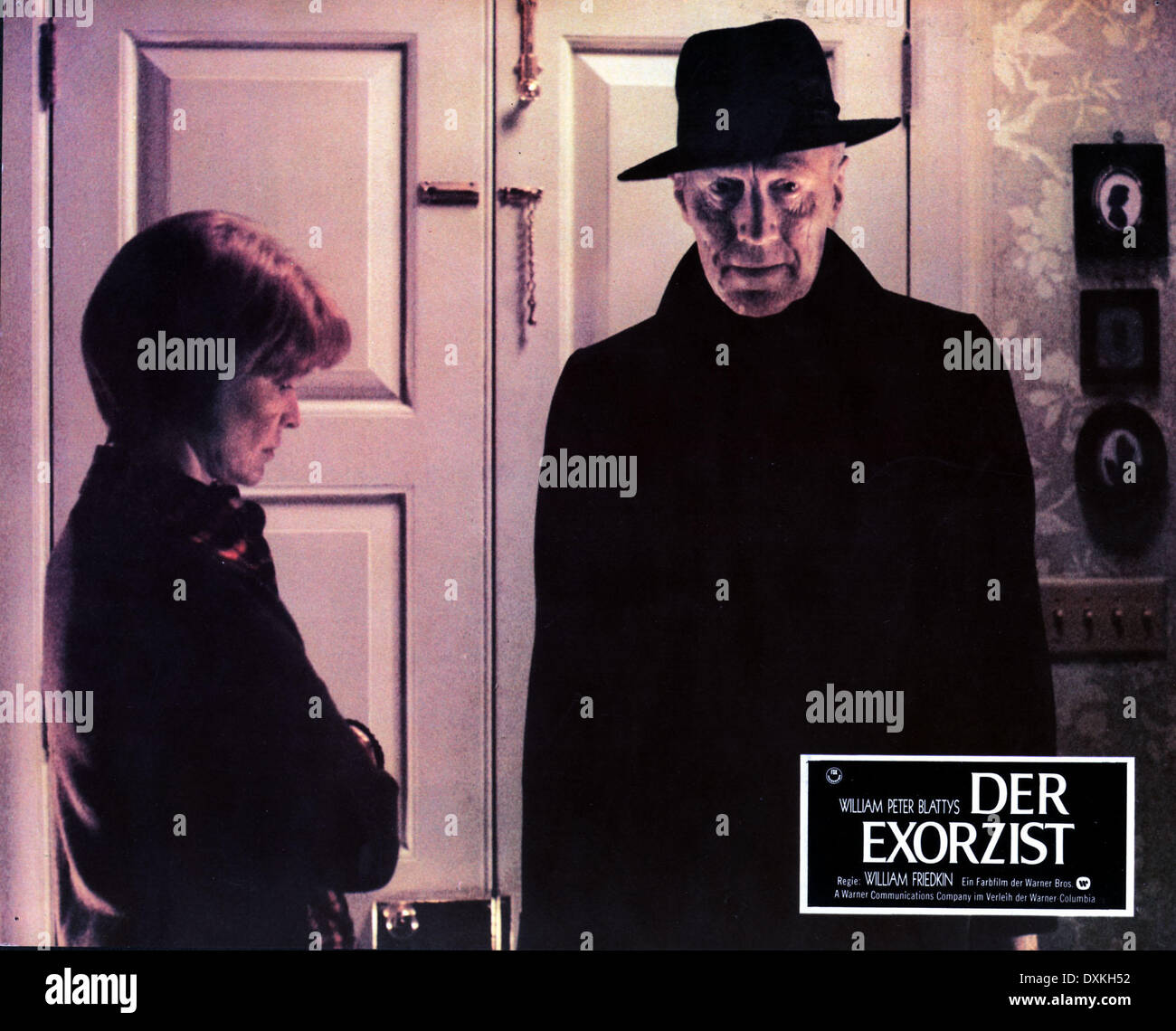 The exorcist max von sydow hi-res stock photography and images - Alamy