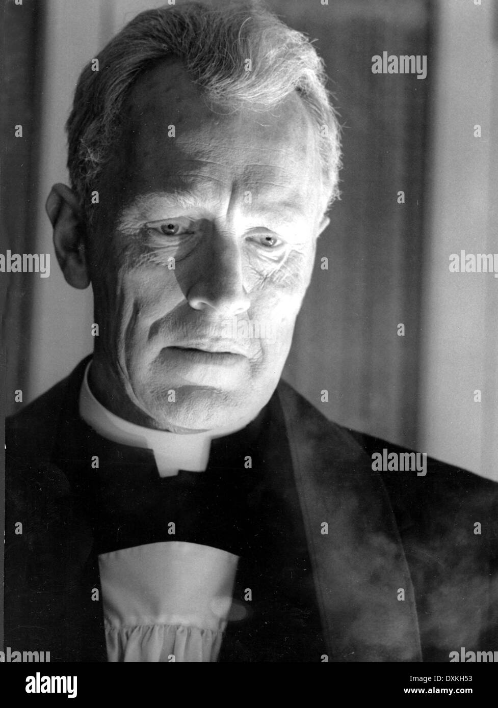 The exorcist max von sydow hi-res stock photography and images - Alamy