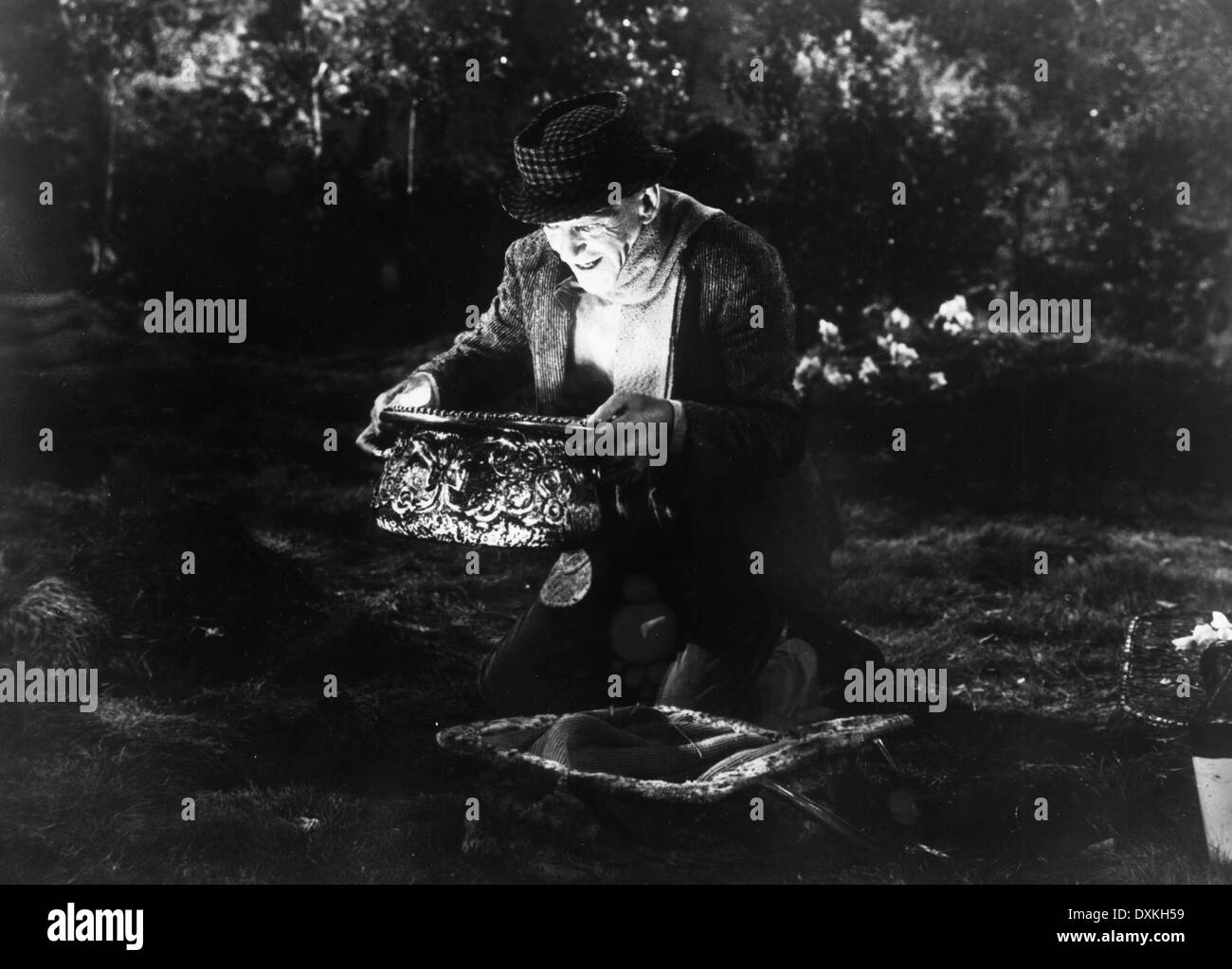 Finians rainbow Black and White Stock Photos & Images - Alamy